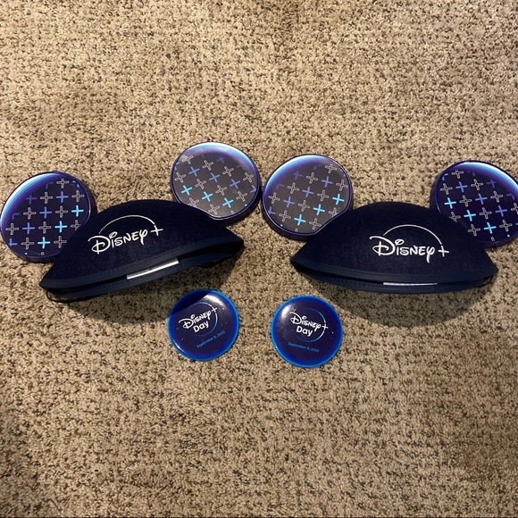 Disney | Accessories | Disney Plus Day Exclusive Pin And Mickey Ear Hat ...